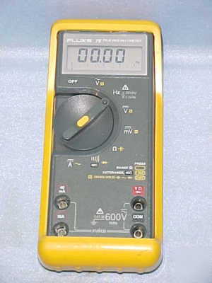 76 Multimeter by FLUKE