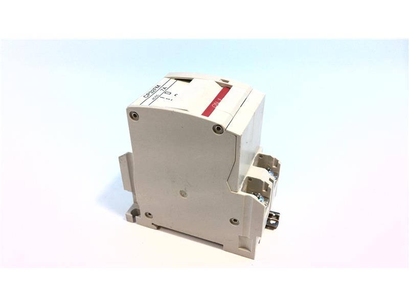 CP32FM/7 Din Rail Mount Circuit Breaker by FUJI ELECTRIC