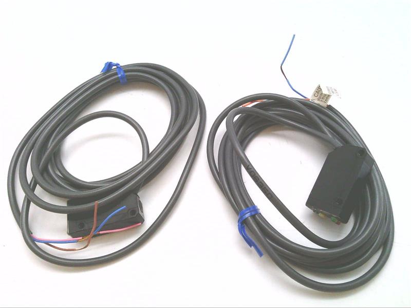 E3V-7C43S Photoelectric by OMRON