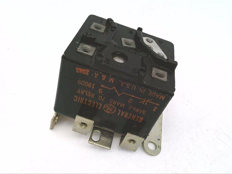 3ARR3 Relay/Socket by GENERAL ELECTRIC