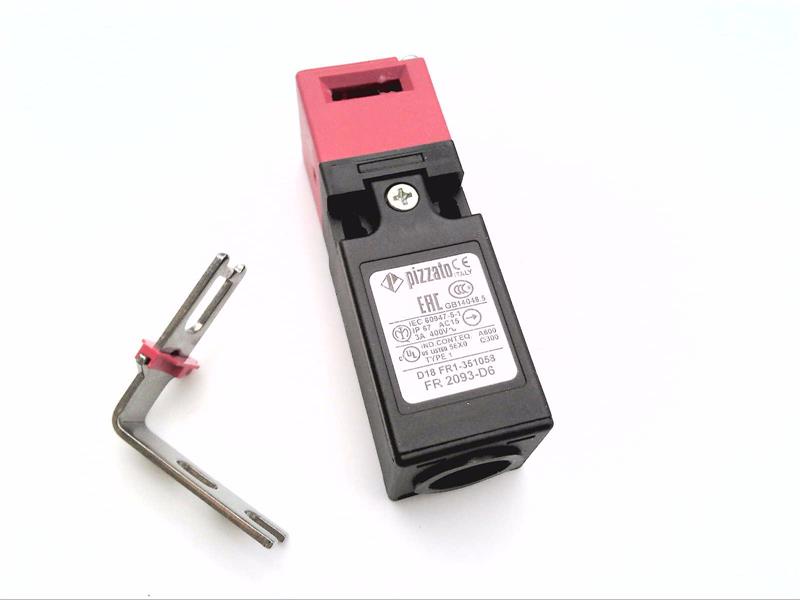 FR 2093-D6 Safety Interlock Switch by PIZZATO