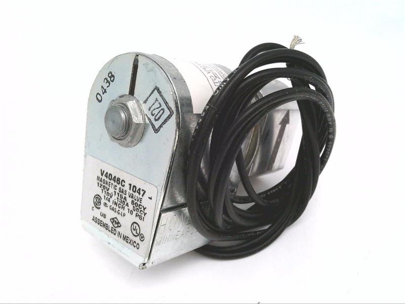 V4046C1047 Gas Valve by HONEYWELL