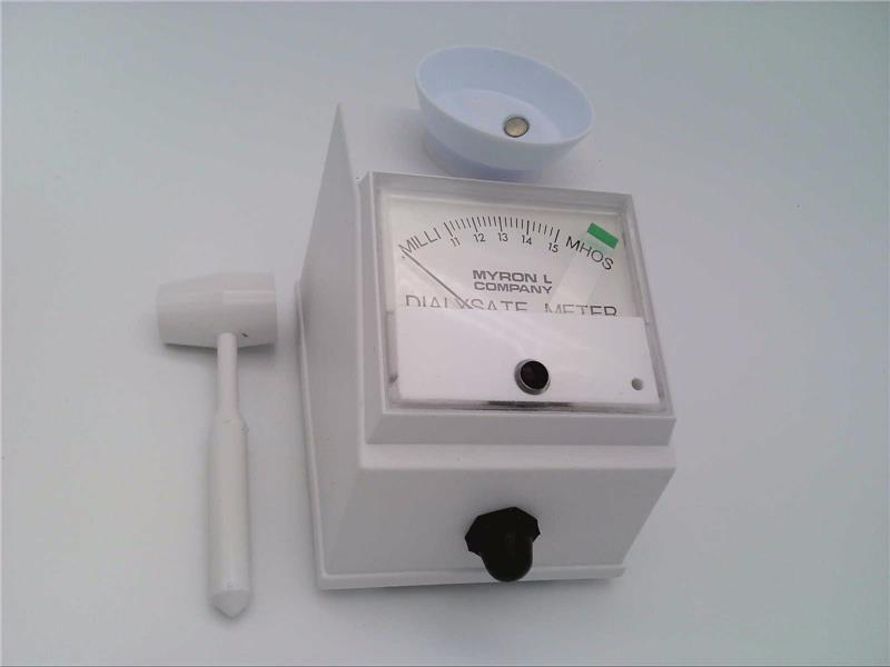 D-1 Multimeter by MYRON L CO