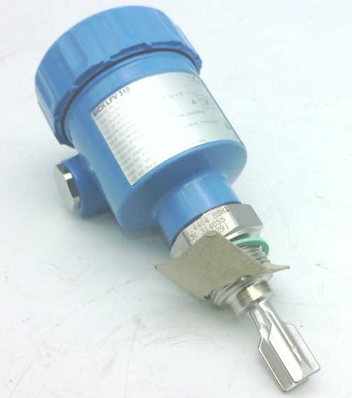 LFV310-DAGAVXMTX Level Switch by SICK