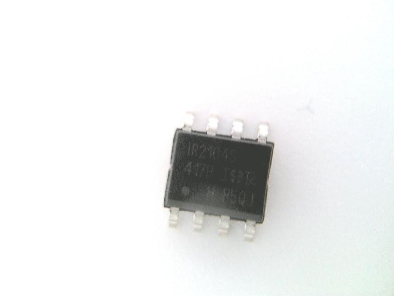 IR2104STRPBF IC Chip by INFINEON