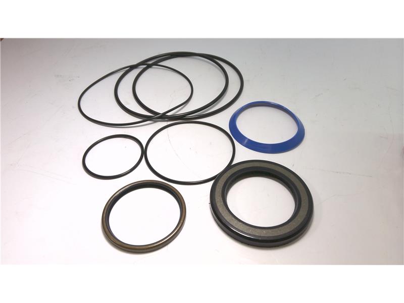 151B0113 Hydraulic Motor Rebuild Kit / Seal Kit by DANFOSS