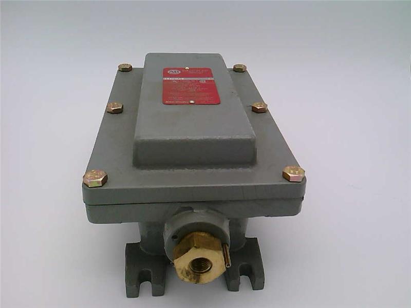 836-C10E Pressure Switch by ALLEN BRADLEY