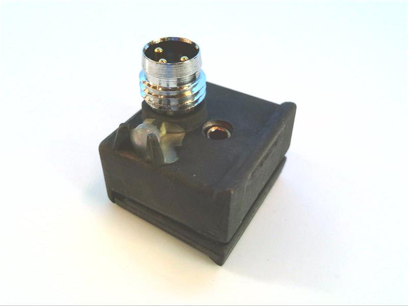 SME-3-SQ-LED-24B Reed/Hall-Effect/Magnetic Switch by FESTO