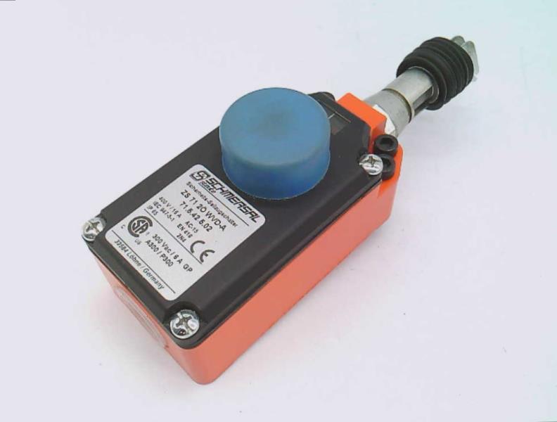 ZS71-20WVDA Safety Switch by SCHMERSAL