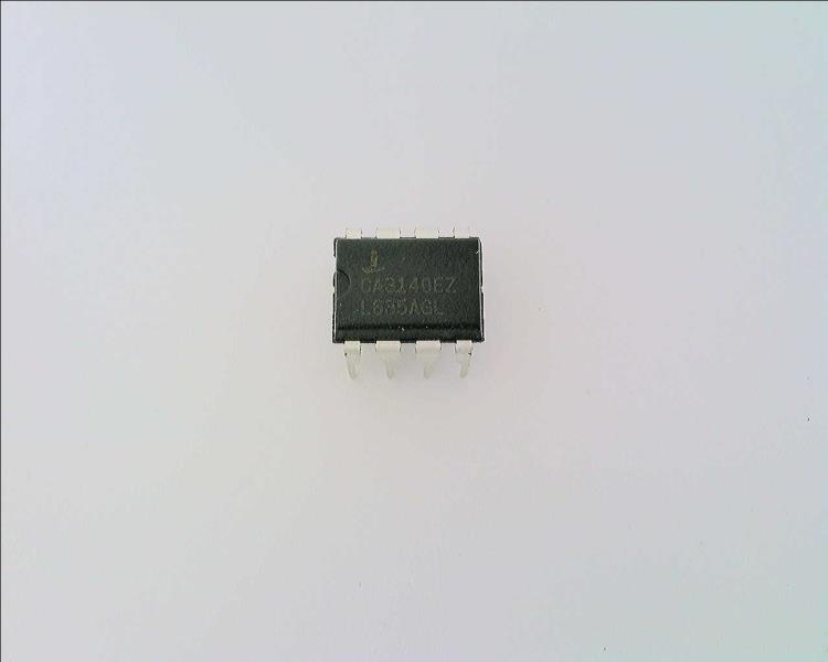 CA3140E Optoisolator IC by INTERSIL