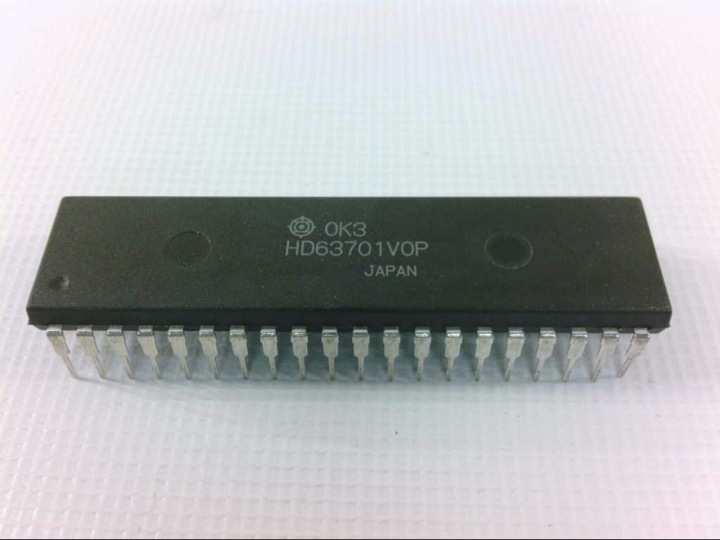 HD63701V0P IC Chip by HITACHI