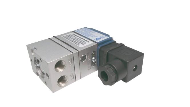 900-AJD Pneumatic Transducer par CONTROLAIR INC