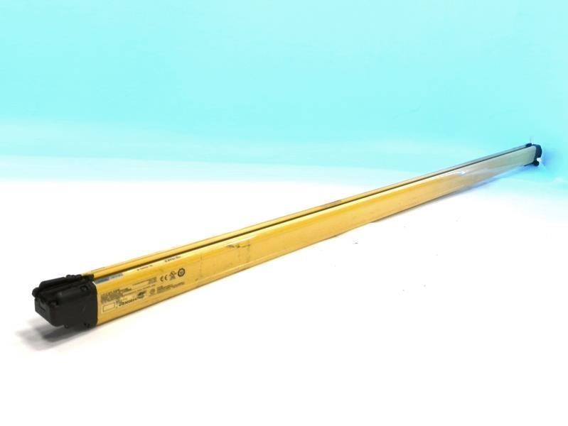 GL-R14L-R Light Curtain by KEYENCE CORP