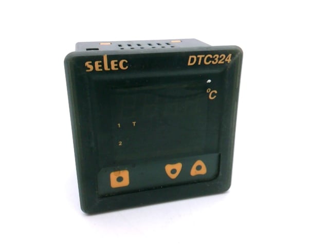 DTC324A-2 Temperature/Process Control by SELEC