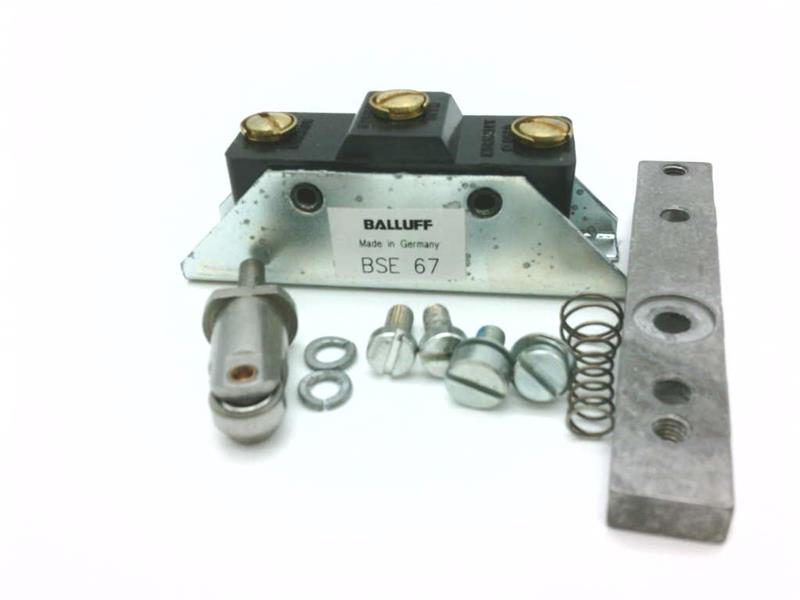BSE 67-RK Position Sensor/Transmitter/Monitor by BALLUFF