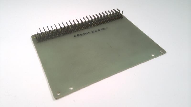 68B997560G30 PC Board PLC/Add-On Board par GENERAL ELECTRIC