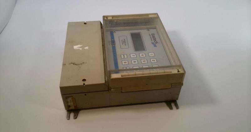 2210 Panel Meter by EASTECH