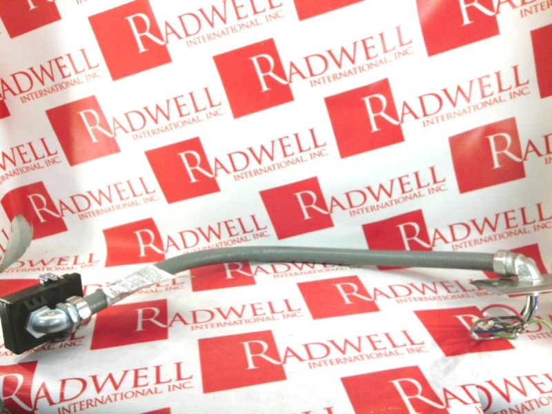 BFM-B Plug/Receptacle by HAWORTH