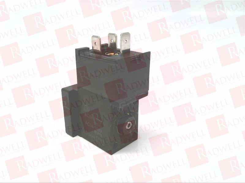 AC88-132V Plug/Receptacle by SMC