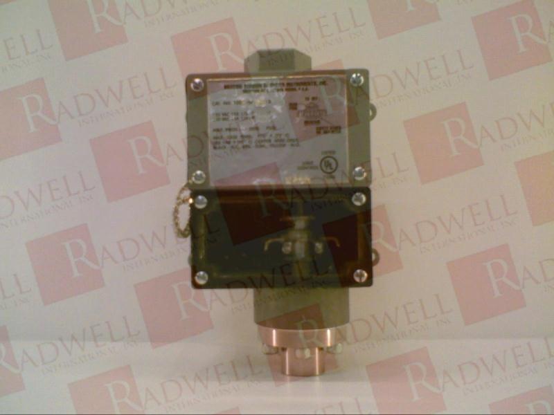1003W-B3-D Pressure Switch by DWYER