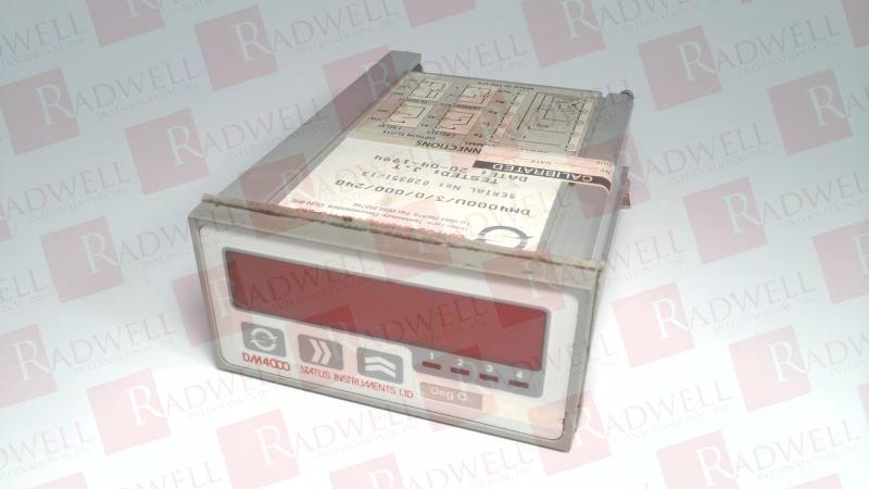 DM4000U/1/3/000/240 Panel Meter by STATUS INSTRUMENTS