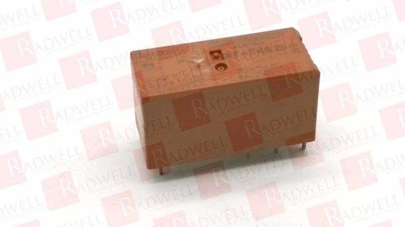 LZX:RT424615 Relay/Socket by SIEMENS