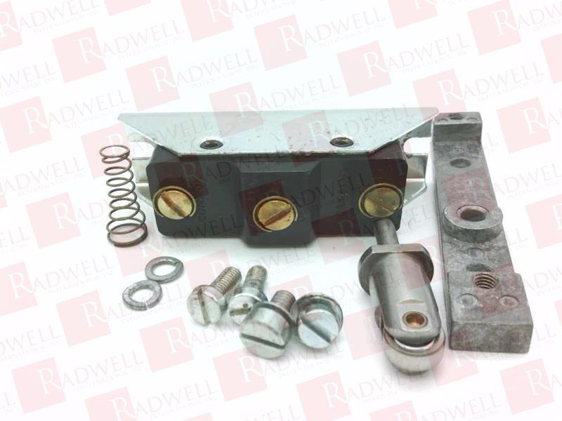 BSE 67-RK Position Sensor/Transmitter/Monitor by BALLUFF