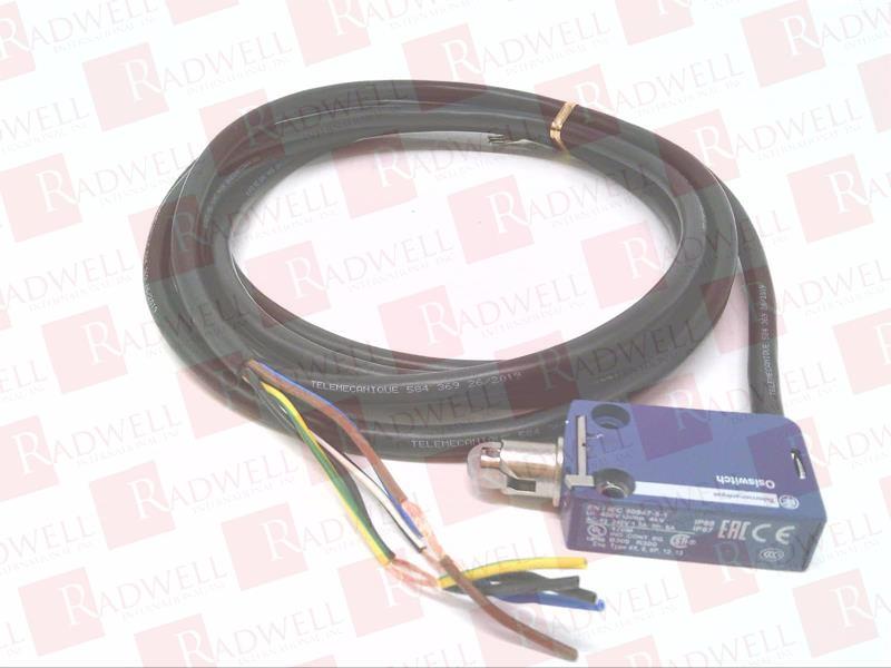 XCMD2102L3 Limit Switch by TELEMECANIQUE SENSORS