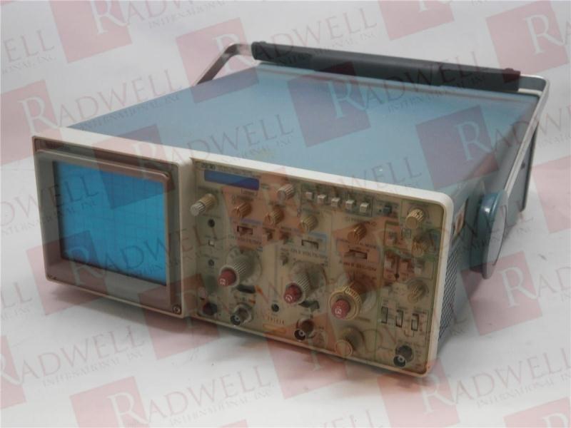 2236 Oscilloscope by TEKTRONIX