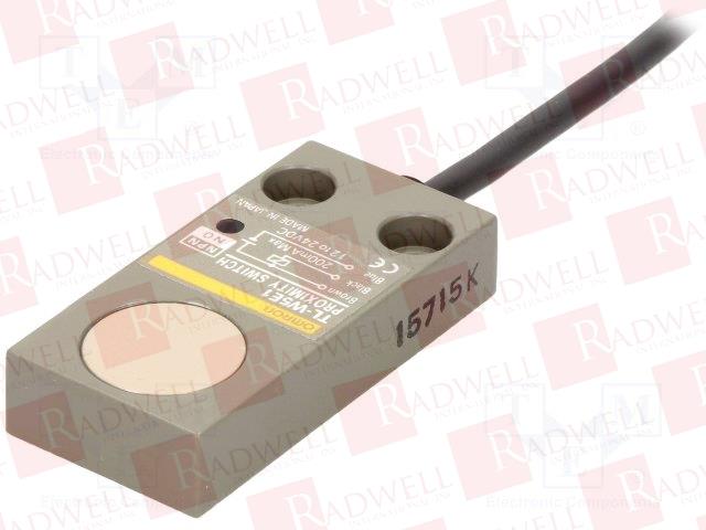 TL-W5E1-2M Proximity Switch by OMRON