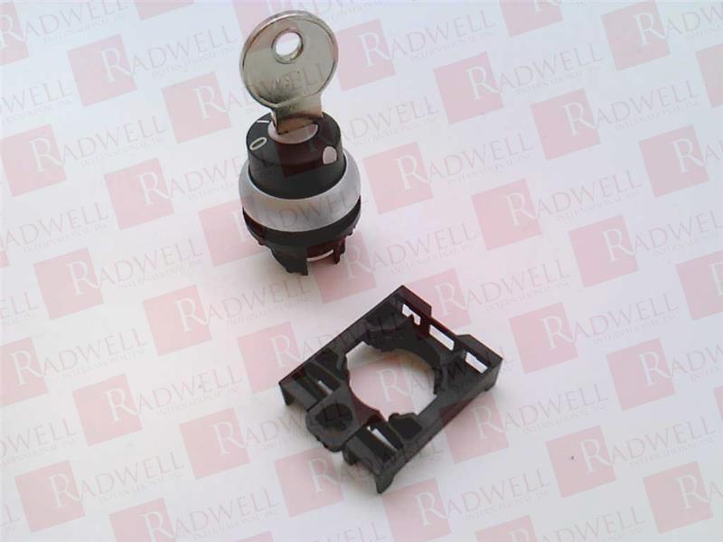 M22-WRS+M22-A Selector Switch by EATON CORPORATION