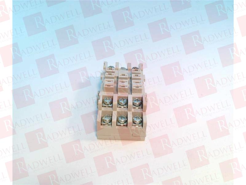 D5PA2 Relay/Socket by CUTLER HAMMER