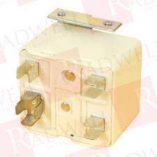 3ARR3J3G3 Relay/Socket by GENERAL ELECTRIC